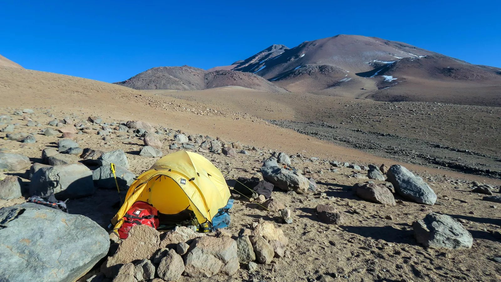 LLULLAILLACO 6739 m - Avventure nel Mondo